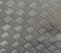 China Anticorrosive Practical SS Checkered Sheet , Rustproof Stainless Steel Diamond Plate for sale