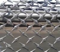 China Anticorrosive Practical SS Checkered Sheet , Rustproof Stainless Steel Diamond Plate for sale