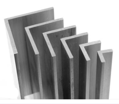 China Antiwear Rustproof Rolled Steel Equal Angles Durable Angle Bar Stainless Steel 304 for sale