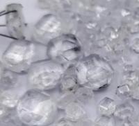 China HPHT Lab Grown Rough Diamonds 0.3-5.0 Carats DEF-GH Color VVS-SI Clarity for sale