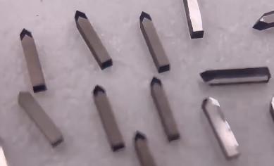 China 110 Orientation CVD Diamond Blades 6.5×3.3×0.2mm for Ophthalmic Knives and Microtomes for sale
