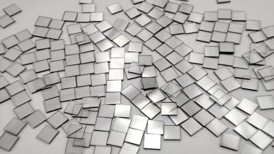 China 3x3x0.3mm CVD Lab Grown Diamond Plate Single Crystal Synthetic Diamond 100 Orientation for sale