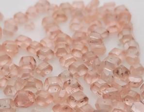 China Pink HPHT Lab-Grown Rough Diamonds 0.01-7ct VS1-VS2 Clarity for Jewelry Manufacturing for sale