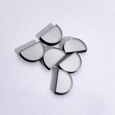 China CVD Single Crystal Diamond 2mmx2mmx6mm High Transmission IR Optical Window 2000 W/mK Thermal Conductivity for sale