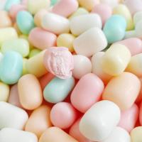 China Sugar Coated Mini Cotton Candy Colorful Cylindrical Heart Shaped Crispy Marshmallow for sale