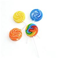 China Hard Candy Assorted Fruit Flavor Halal Sweets Colorful Rainbow Swirl Lollipops Candy for sale
