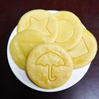China Korean Dalgona Honeycomb Sugar Candy Snacks Design Pattern Sugar Cookie Hard Candy for sale
