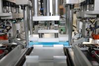 China Easy Operate Automatic Surgical Earloop Mask Making Machine for sale
