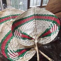 China Bamboo Weaving Banana Hand-woven Dance Straw  Baby  Round Navel Natural Fiber Hand Fan for sale