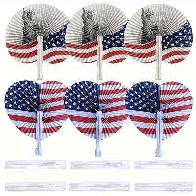 China Factory Price Wedding Decor Heart-shaped Paper Round Fan Hand Held Paper Fans With Plastic Handle for sale