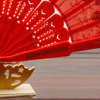 China [i Am Your Fans] Sufficient Stock! Wholesale Personalized Printing Text on Handle  Plastic Palliet Hand Fan for sale