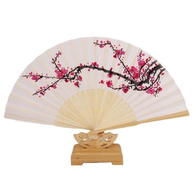 China Abanico De Madera De Mano Red Floral Fabric Customized Hand Fans Wedding Favors Foldable Hand Fans for sale
