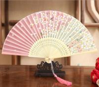 China [I AM YOUR FANS] Sufficient Stock! 12 Designs Lady Bamboo Hand Traditional Print Wonderful Japanese Silk Folding Fan for sale