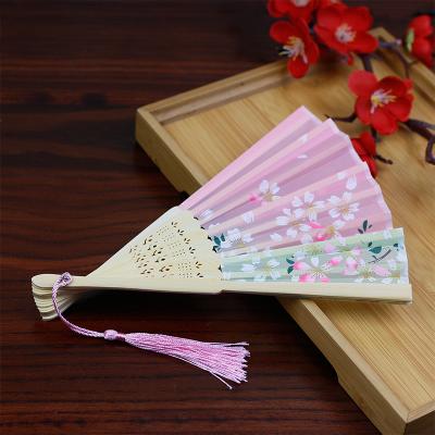 China [I AM YOUR FANS] Sufficient Stock! 12 Designs Lady Bamboo Hand Traditional Print Wonderful Japanese Silk Folding Fan for sale