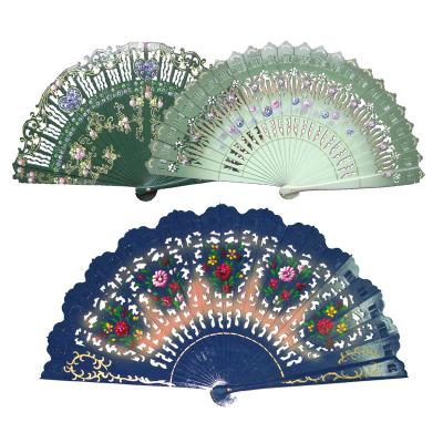 China Personalized Wooden Fans Handle Folding Fan Hand Painted Spanish Fan for Wedding for sale