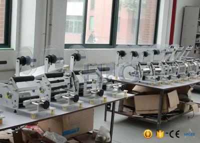 China Omron Label Stock Semi Automatic Labeling Machine Electric Eye Easy Operation for sale