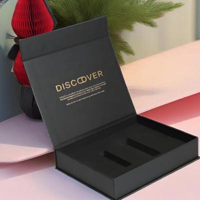 China Custom Luxurious Magnetic Perfume Bottle 50 Ml With Black EVA for sale