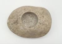 China Natural River Stone Candle Holders , Stone Tea Light Holder Backside With Pads for sale