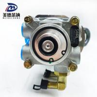 China Truck Air Brake Foot Brake Valve 3514-10-00008 1.5kg Steel Standard Size for sale