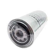 China Oil Filter Element VG61000070005 for Heavy Truck Engine Smooth Operation Standard Size for sale
