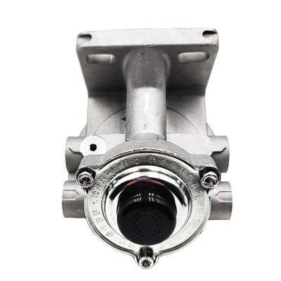 China Bus Engine Filter Base OE 1125010-KC100 VG1540080311 Standard Size High Quality for sale