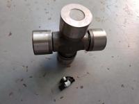 China Universal U-Joint Cross Bearing Cardan Joint for Automotive Machine Part 2201-86-0016 for sale