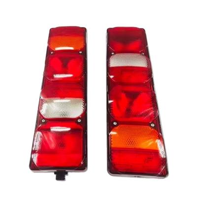 China Heavy Duty Truck Rear Taillights A7 T7H WG9925810001 WG9925810002 24V LED Replacement for sale