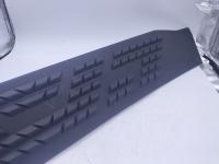 China Heavy Truck Front Bumper Grille Assembly OEM 2803710-1800 Custom Length for sale