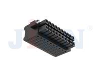 China JL15EDGKNHM 3.5mm Pitch Pluggable Terminal Block 4 to 40P Female Header Screw 15A 2000V for sale