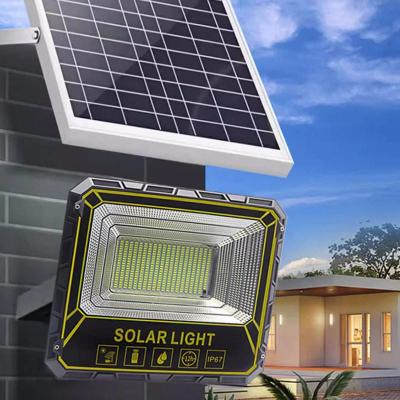 China 100W Solar Floodlight LED Garden Solar Flood Lights New Rural Street Lamps for sale
