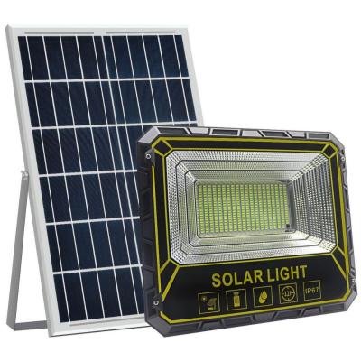 China 60w Cool White 2000 Lumen Solar Powered LED Floodlight Remote Control for sale