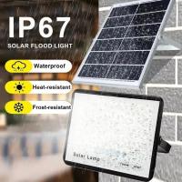 China Lens highlighting garden spotlights solar powered flood light remote control for sale
