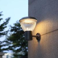 China 4.5V/5W Monocrystalline Aluminum IP65 Waterproof Round LED Solar Outdoor Wall Lamp for sale