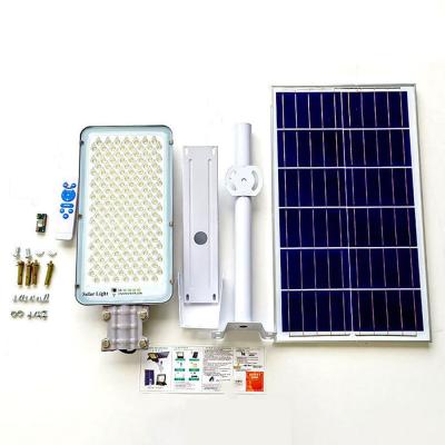 China Nano Reflective Solar Lights 100lm/w Polysilicon Solar Street Powered Lights for sale