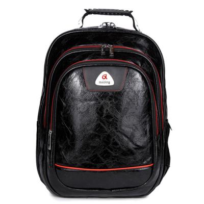 China Humanized Internal Structure Retro Leather Backpack For Business Life for sale