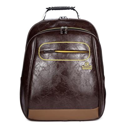 China Ergonomically Designed Retro Leather Backpack Washable And Large Capacity for sale