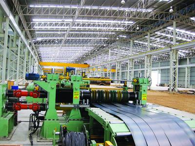 China Middle Thickness 1-6mm HR CR Coil Slitting Machine for sale