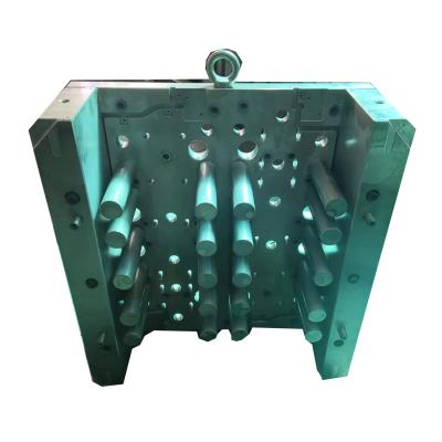 China HRC60 Customized Plastic injection mold Cold Runner For injection molding for sale