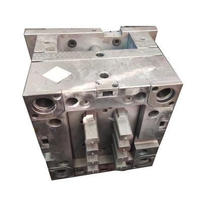 China ISO 9001:2008 Certified Multi Cavity Injection Mould for Remote Cover for sale