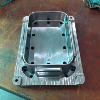 China Versatile Injection Molding Tooling Single Or Multi-Cavity Long-Lasting 500 Mold Life for sale