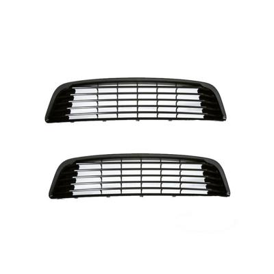 China Hot Runner Automotive Plastic Injection Molding Components Sub Gate Type for sale