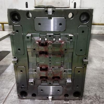 China Various Type Auto Plastic Injection Mold Tooling Lamp Car Bumper Moulding for sale