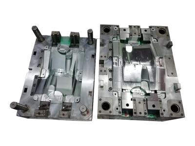 China Custom RAMAX168 Plastic Headlight Lens Parts injection mould for sale