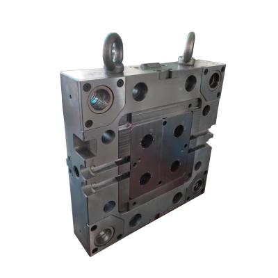 China S136 Plastic Multi Cavity Injection Moulding With 500 Thousand Times for sale