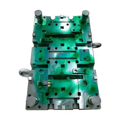 China 300k - 1000k Cycles E420 Precision Plastic Injection Mold for sale