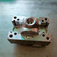 China Precision Components Thermoplastic Plastic Injection Mould With P20 Steel Material for sale