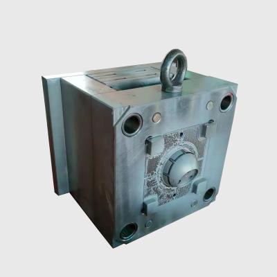 China 1000k Single & Multi Cavity Plastic Injection Mold With P20 Steel Material for sale