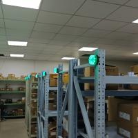 China BT23 Wireless Pick-to-Light Label Guide Light with Red LED Flashing Indicator and Built-in Buzzer for Warehouse Picking for sale