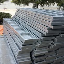 China Custom Steel Scaffolding Plank with Galvanized Surface for Safe Construction Platforms for sale