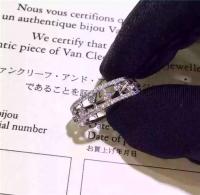 China Cheap Price  Diamond Ring 18K White Gold Wedding Ring with VVS Diamonds for sale